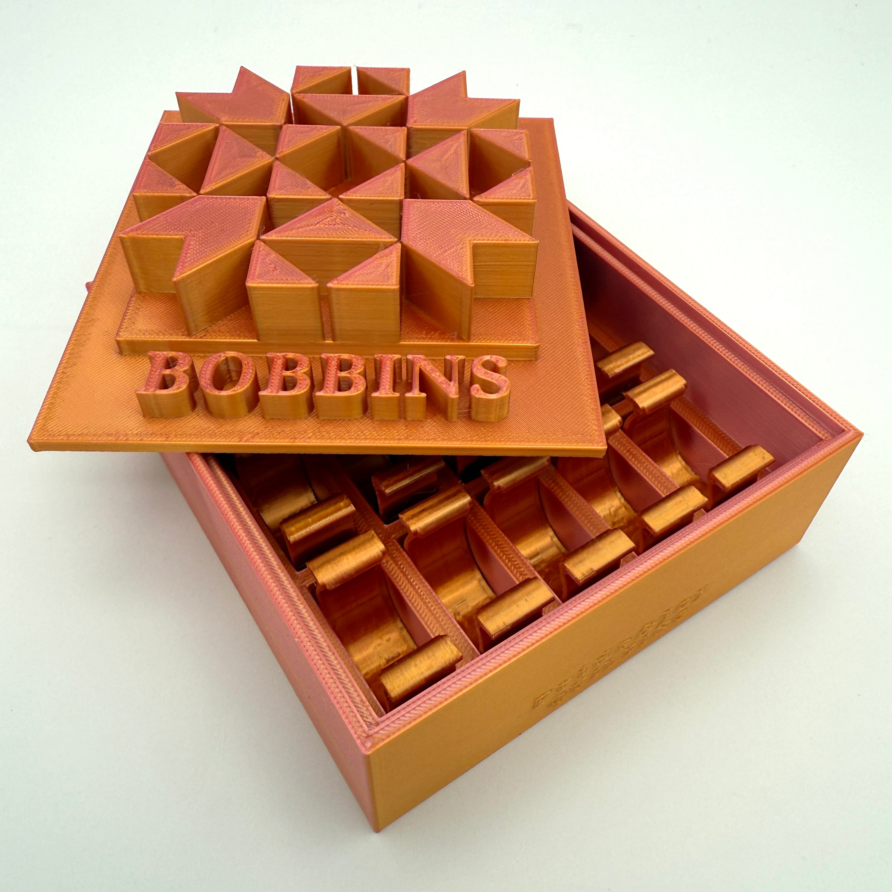 (Size: Class 15 ) (COLOR: Dual Tone Pink/Orange) Bobbin Box & Keepers ...