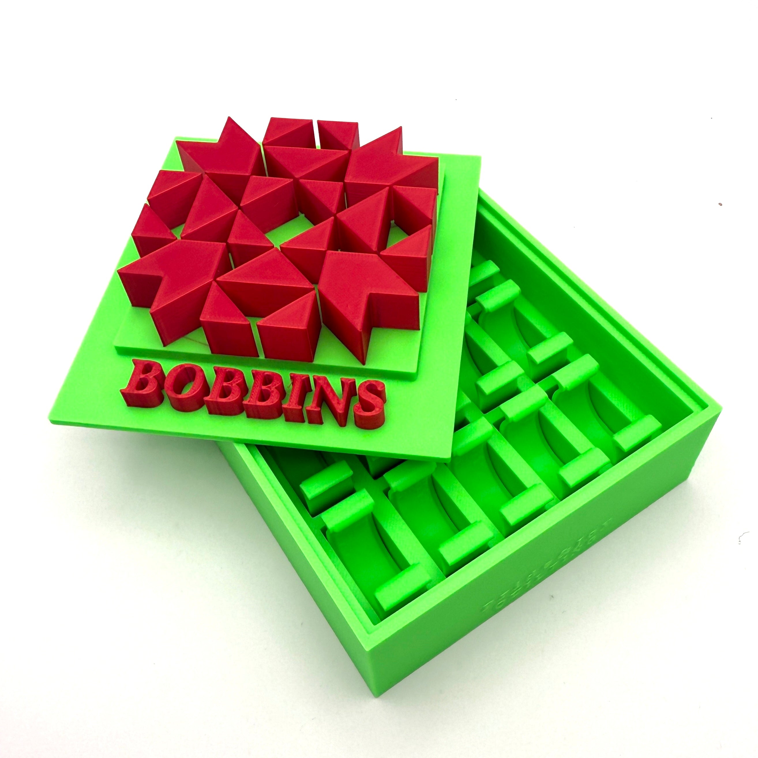 (Size: Class 15 ) (COLOR: Neon Green & Ruby Red) Bobbin Box & Keepers ...
